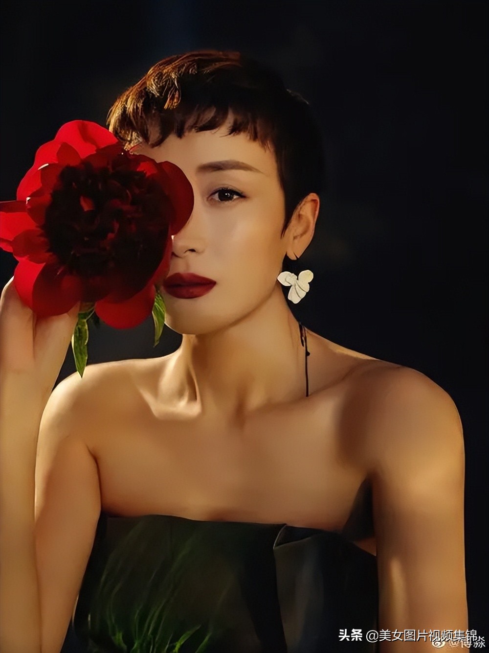 Fu Miao sexy photo gallery - iNEWS