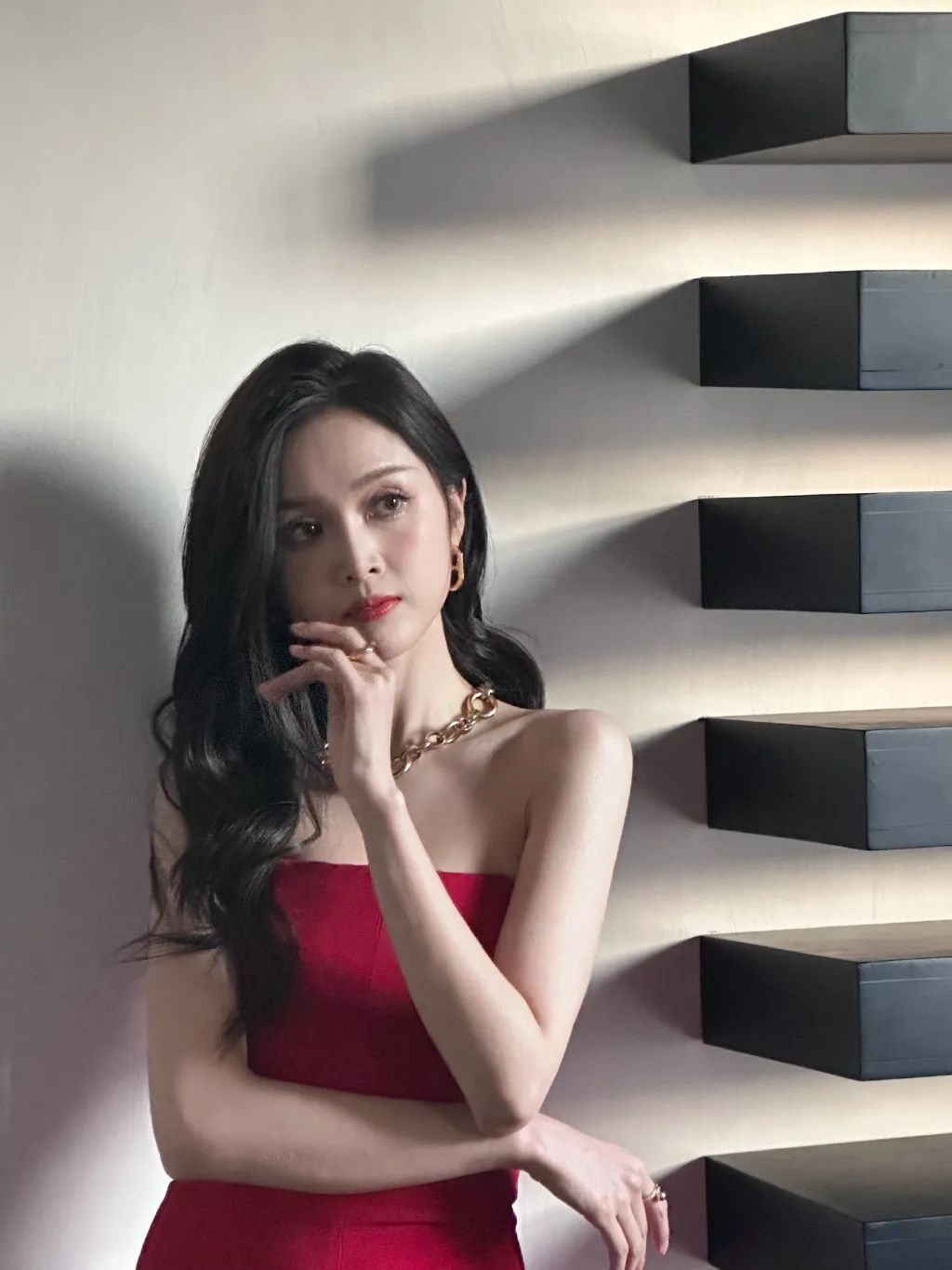 hot search!Wu Xuanyi's birth picture was ridiculed by the crowd again? - iMedia