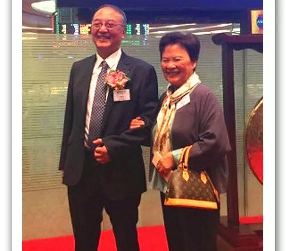 Liu Chuanzhi's wife, Gong Guoxing, whom reporters can't recognize - iNEWS