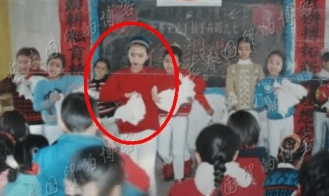 The news that Li Sisi left CCTV Spring Festival Gala attracted ...