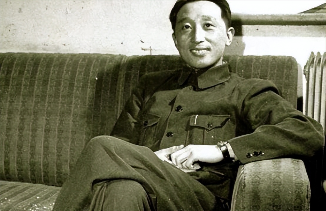 In 2000, relatives and friends from the mainland visited the young ...