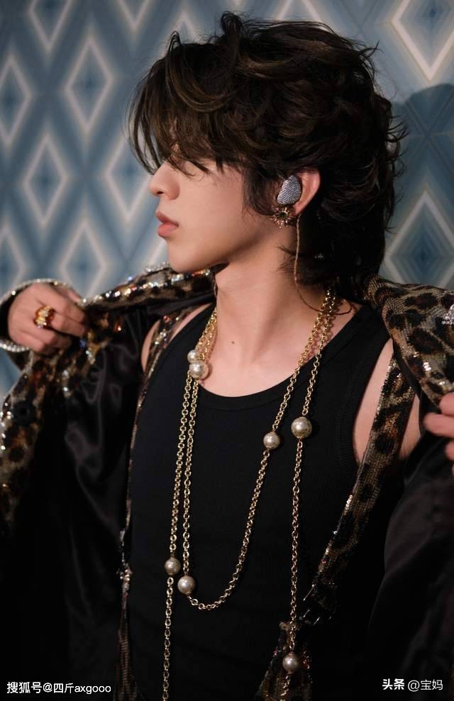 Cai Xukun had an abortion and appeared for the first time after the scandal. He publicly ...