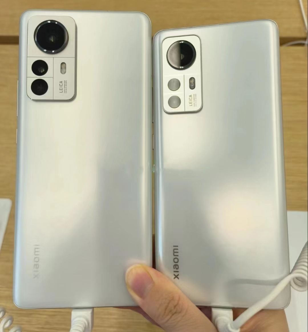 At present, the starting price gap between Mi 12S and Mi 12S Pro is ...