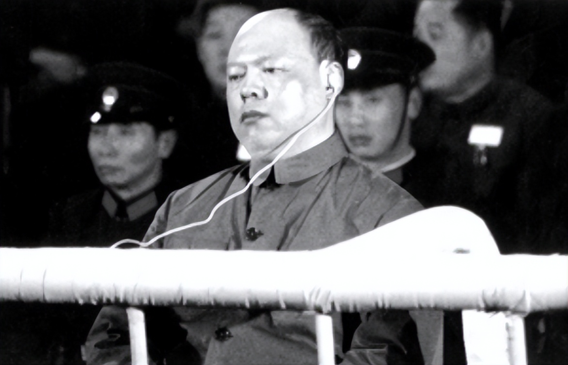 Relying on Yao Wenyuan who "criticizes" the superior, what to ask and ...