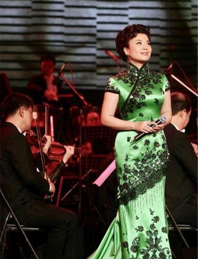 The military singer was single all his life, the truth turned out to be ...