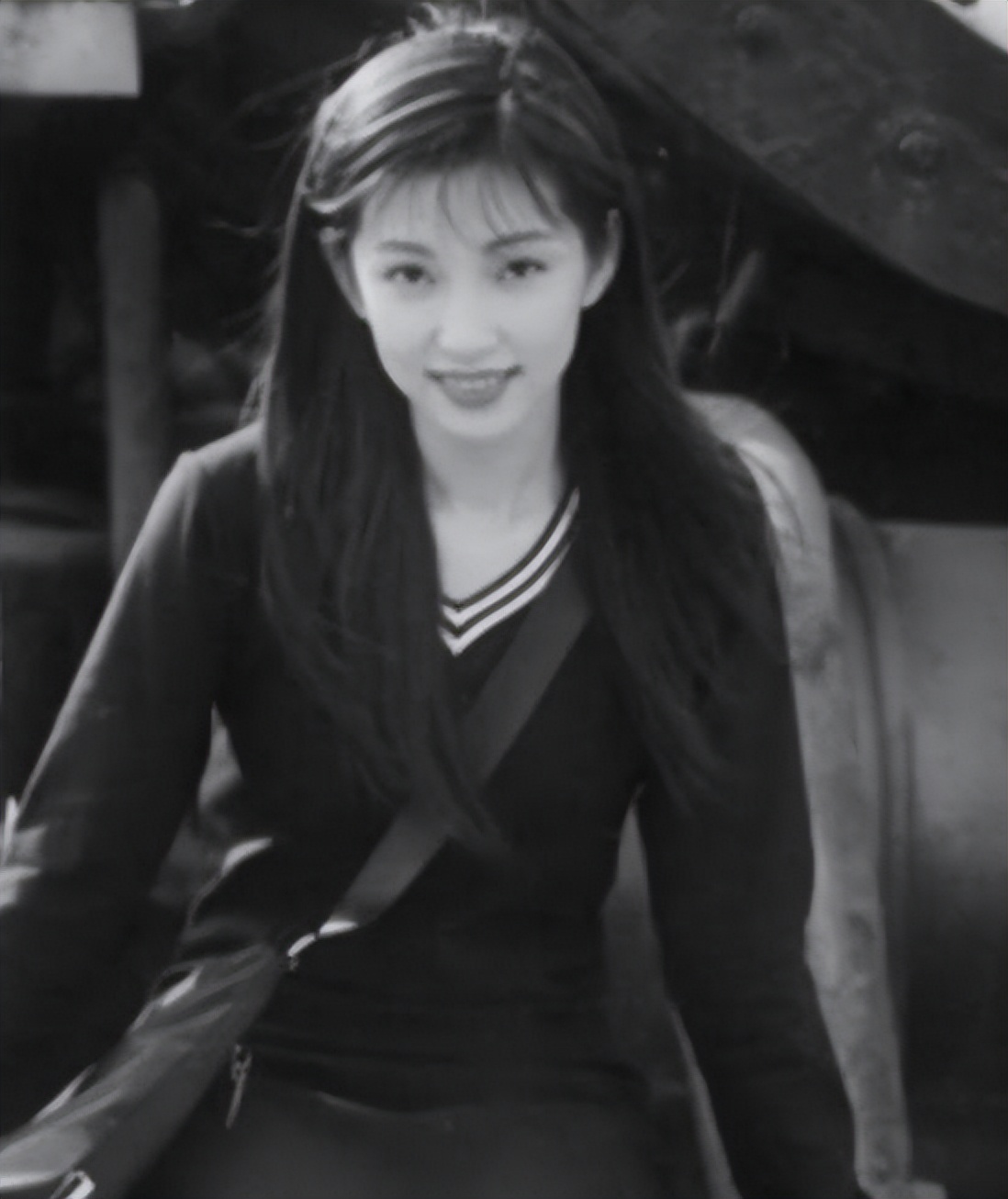 Xu Zheng: The "Jiong Road" Life of "Pig Bajie" - iNEWS