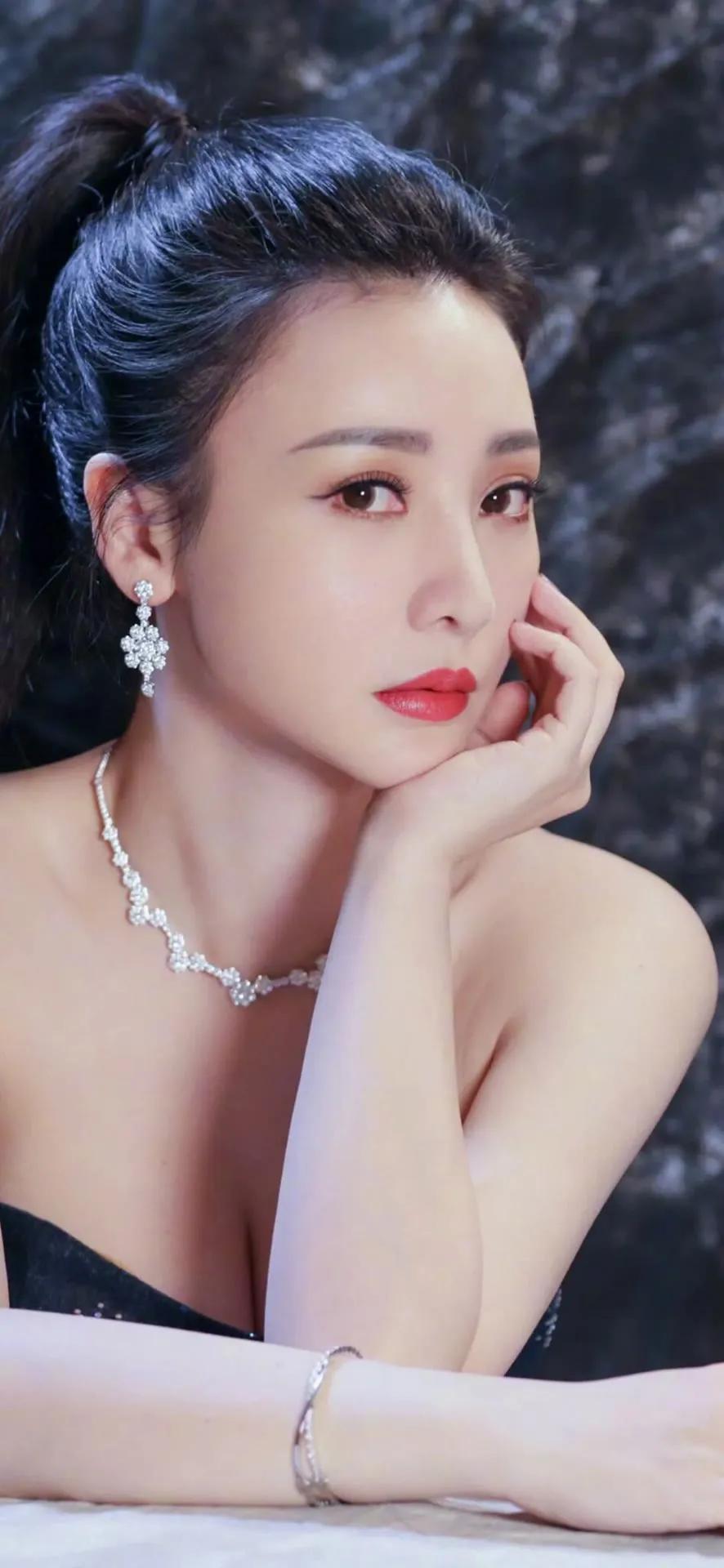 Liu Yan, you've won this round - iNEWS