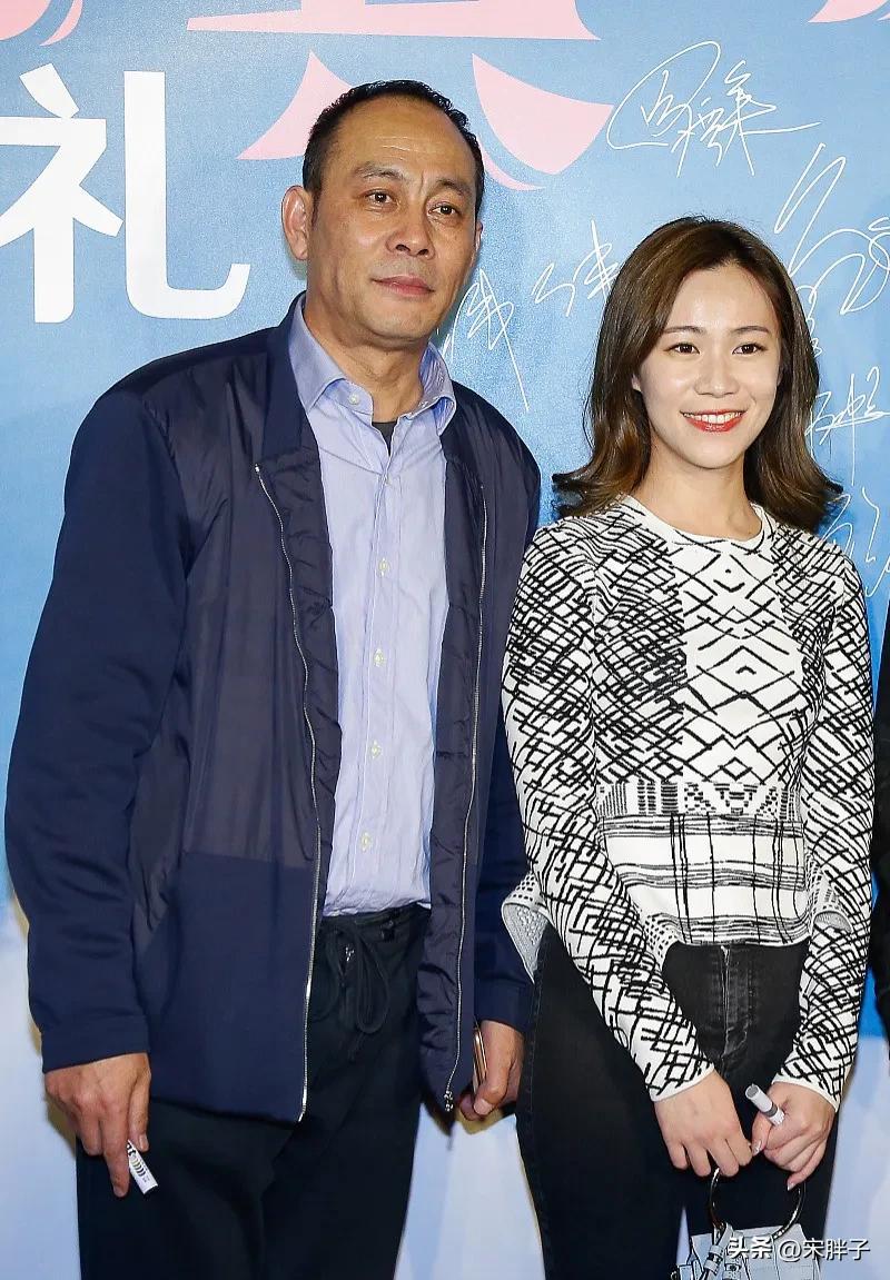 Zhang Sile, the second-generation star set by a hard-boiled beauty, is ...