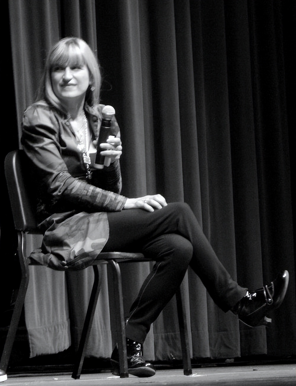 Catherine Hardwick: Independent Thinking Woman Who Sets the Bar for ...