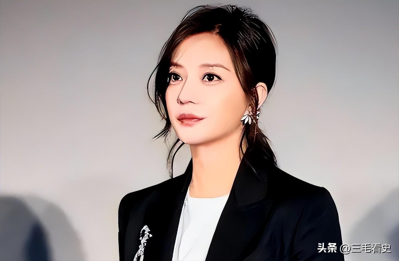 From "Chinese Superstar" to "No Such Person", the 47-year-old Zhao Wei ...