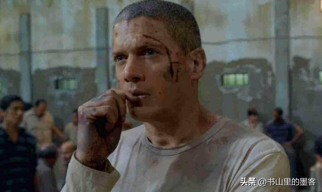 How does the modeling design in the movie "Prison Break" reflect the ...
