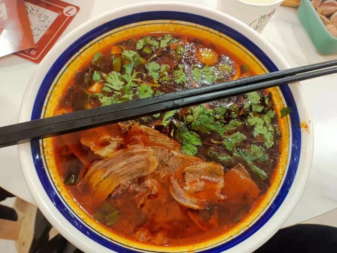 White-cut mutton, spicy braised mutton trotter, Zunyi mutton powder is ...