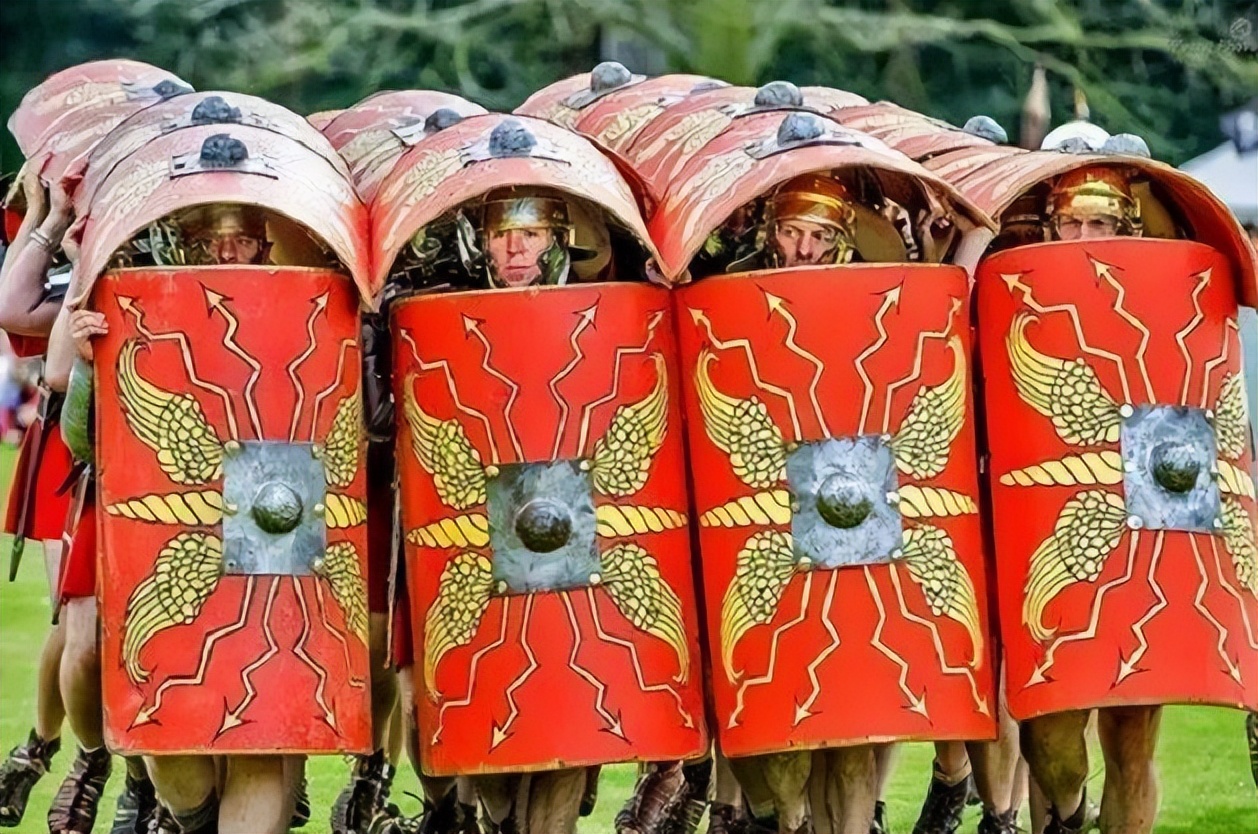 The world's earliest invincible legion: invincible, ancient Roman ...