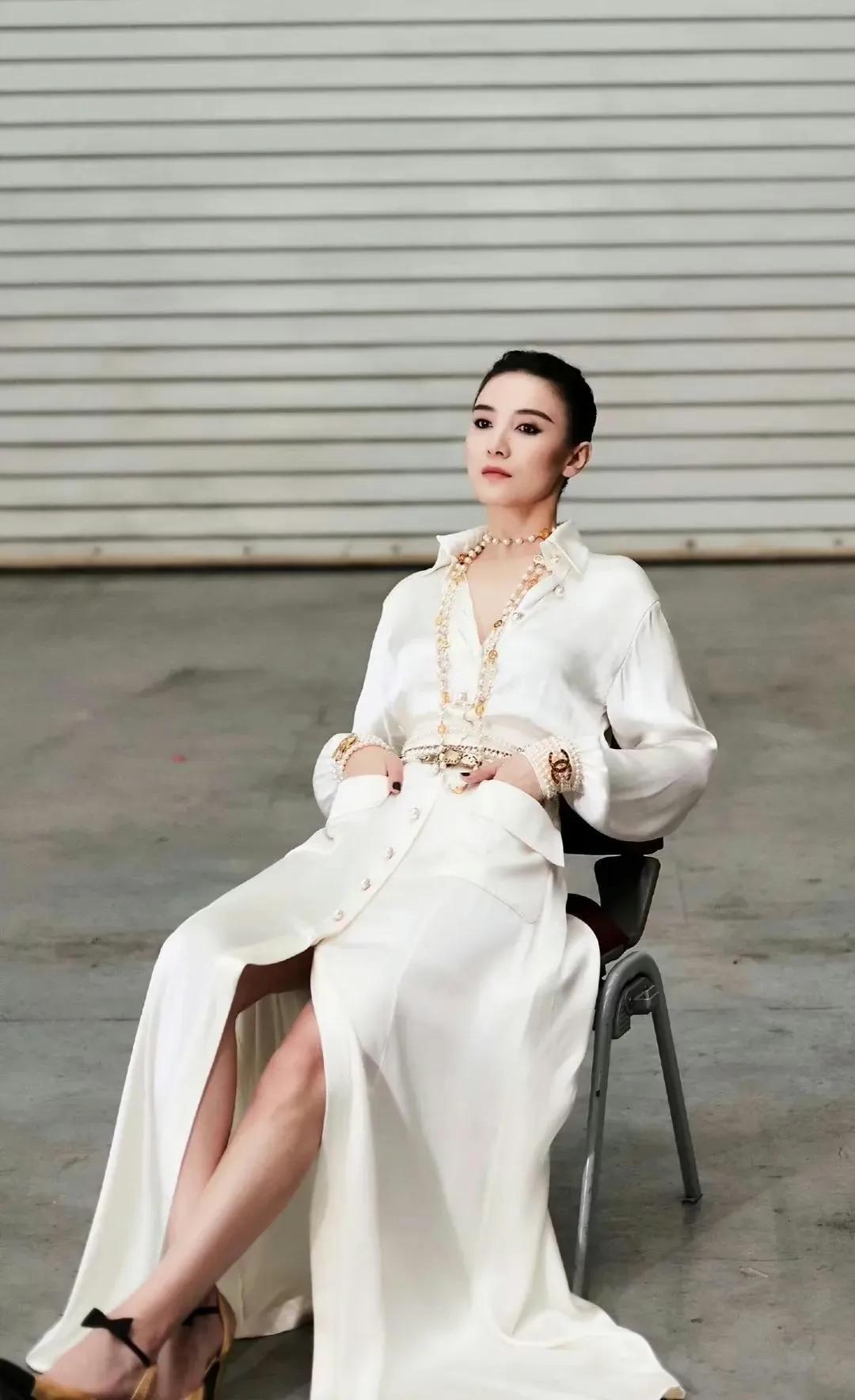 Collection photos ~ Song Jia - iNEWS