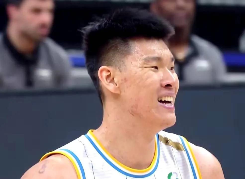 Zhao Yiming is awesome, he can form twin towers with Shen Zijie, and he ...