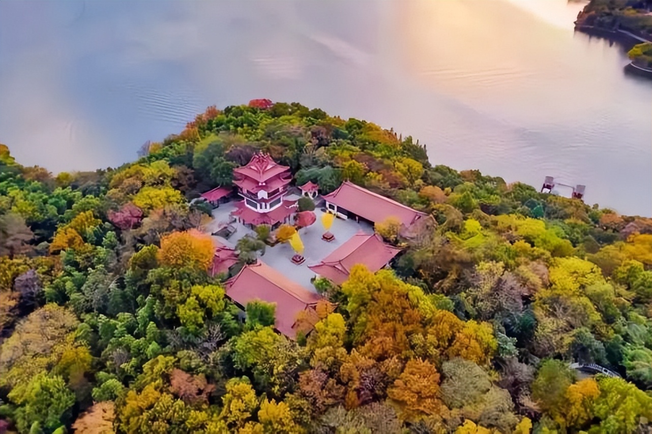 Nanshan Zhuhai Sanduohua B&B for 2 days and 1 night, including 2 ...