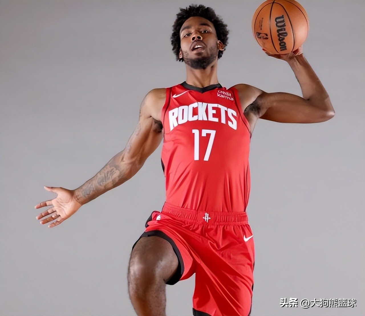 Power projection pass ready!Rockets 3 point guards have different ...