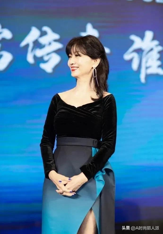 Zhao Yazhi, who is nearly seventy years old, perfectly interprets ...