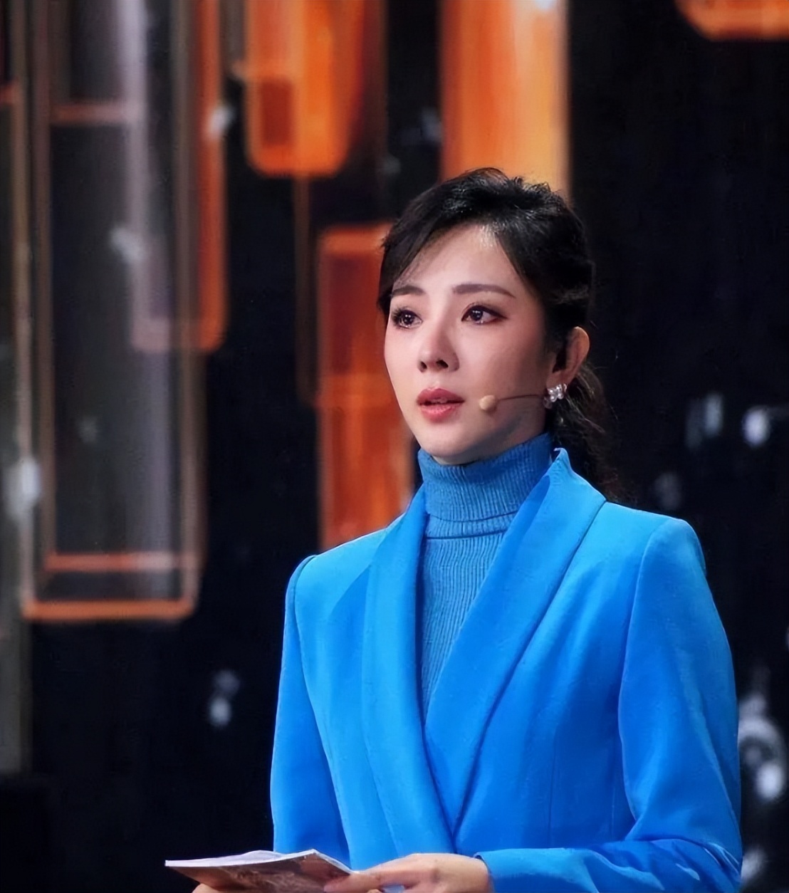 Li Sisi, who left the CCTV stage, still paid for her "impulse" - iMedia