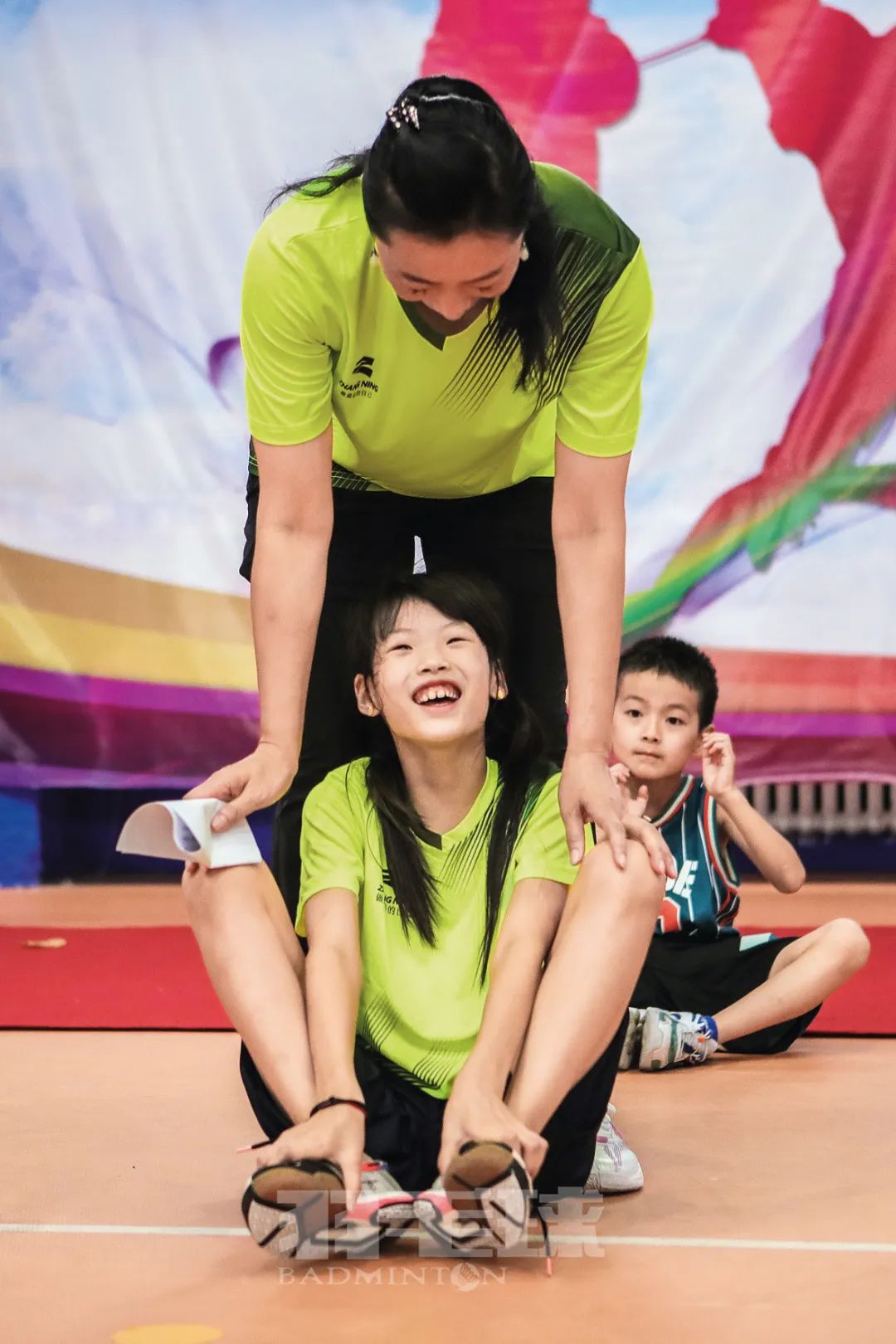 The cover is here!Zhang Ning: Meet a Better Self - iNEWS