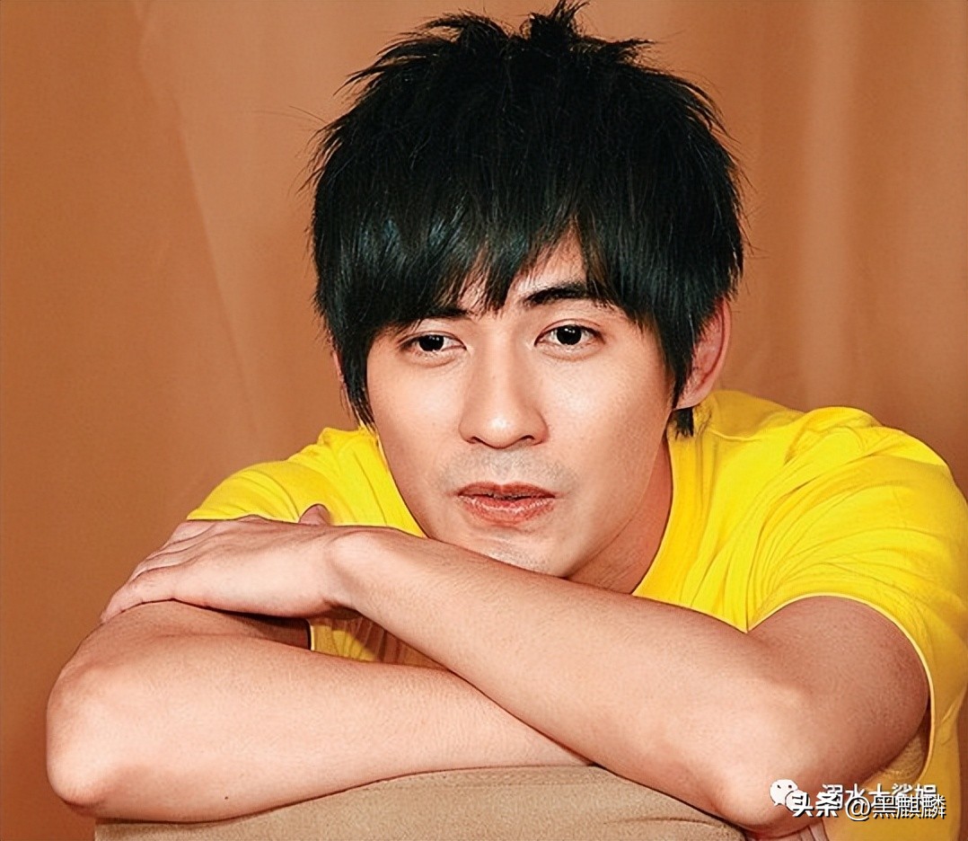 After breaking up with Big S, Zhou Yumin complained on the show: I will ...