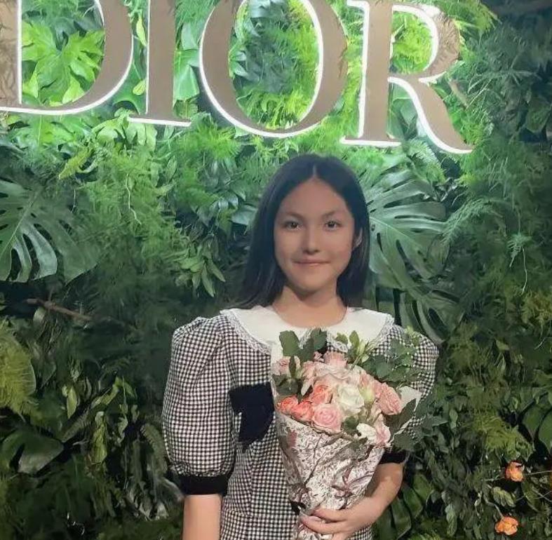 How happy is Li Xiang, who stayed in a hotel worth 80,000 yuan a night ...