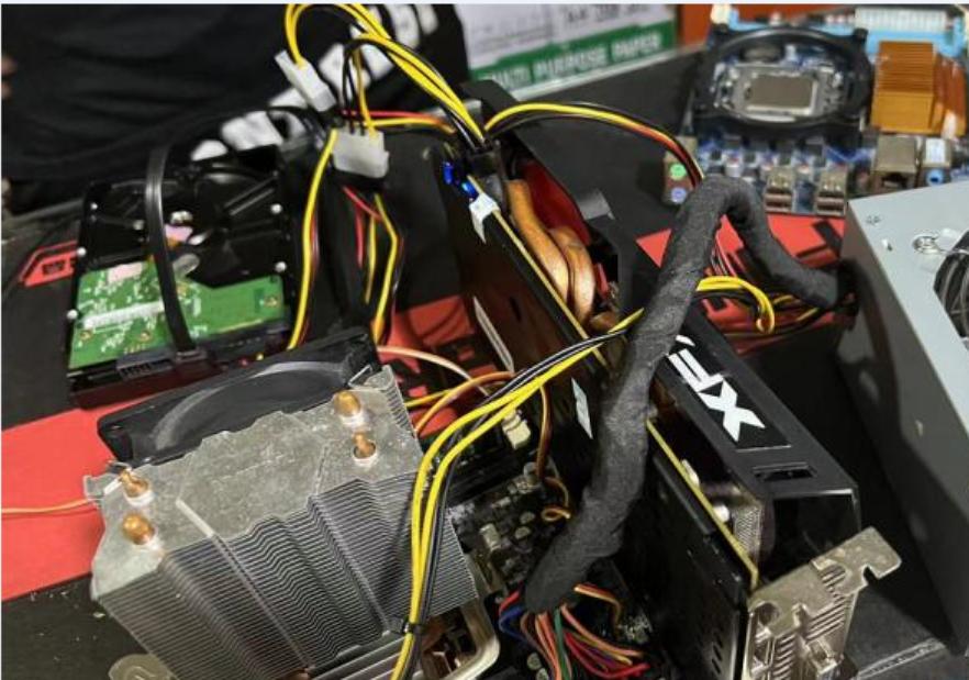 Can the salted fish turn over when a customer buys a computer rollover ...