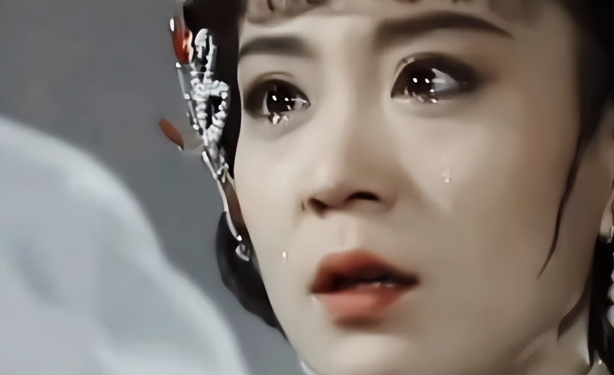 Staring all the way, crying loudly, 63-year-old Liu Xuehua made a move ...