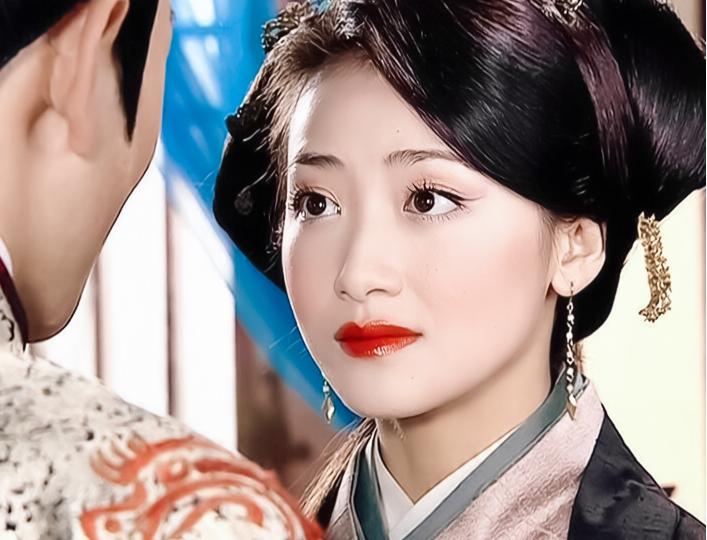 46-year-old Chen Zihan enters the entertainment circle again, starring ...