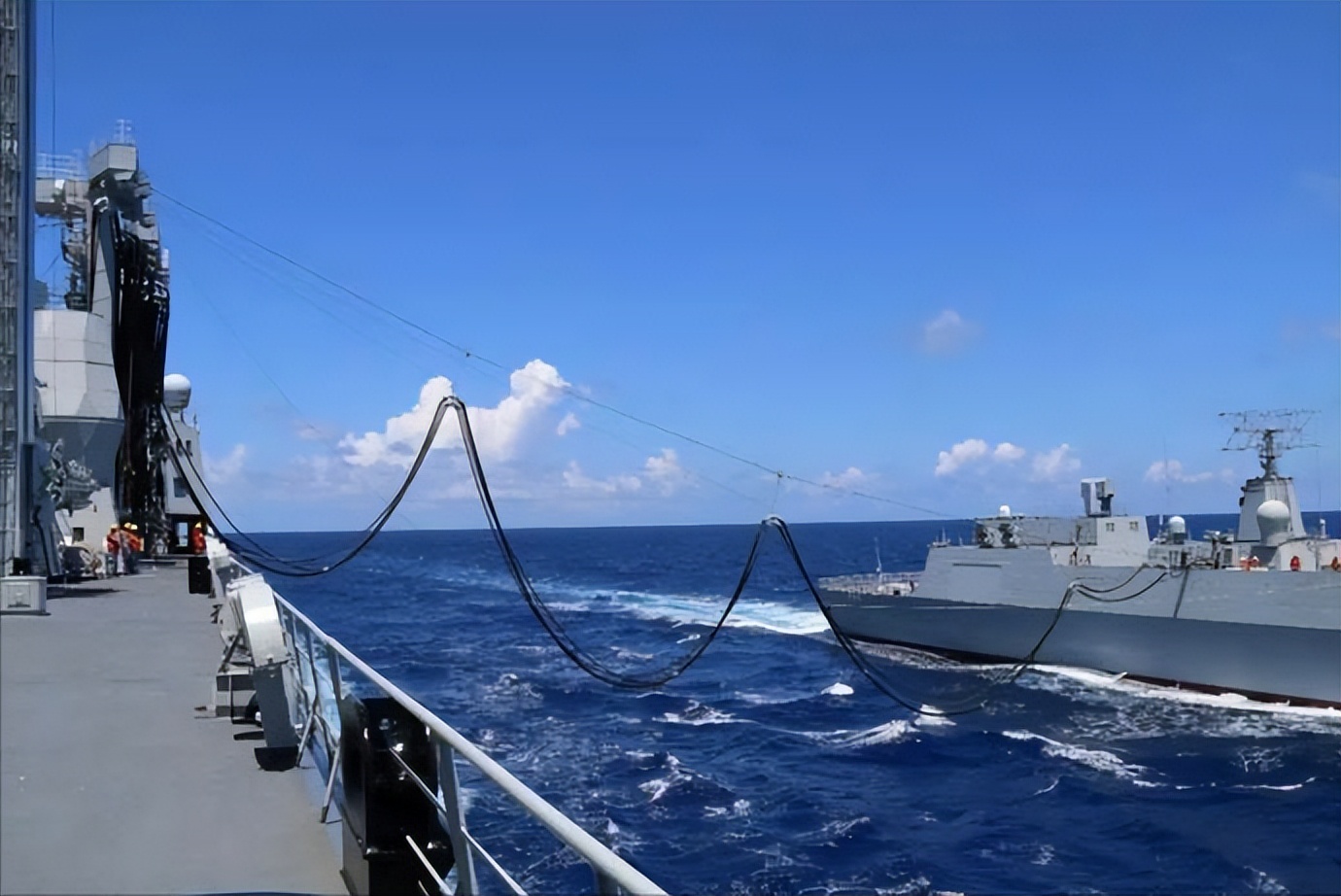 Change tactics, 10,000-ton coast guard ship arrives at Ren'ai Reef, or ...