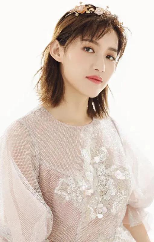 Su Qing: full of girlishness - iNEWS