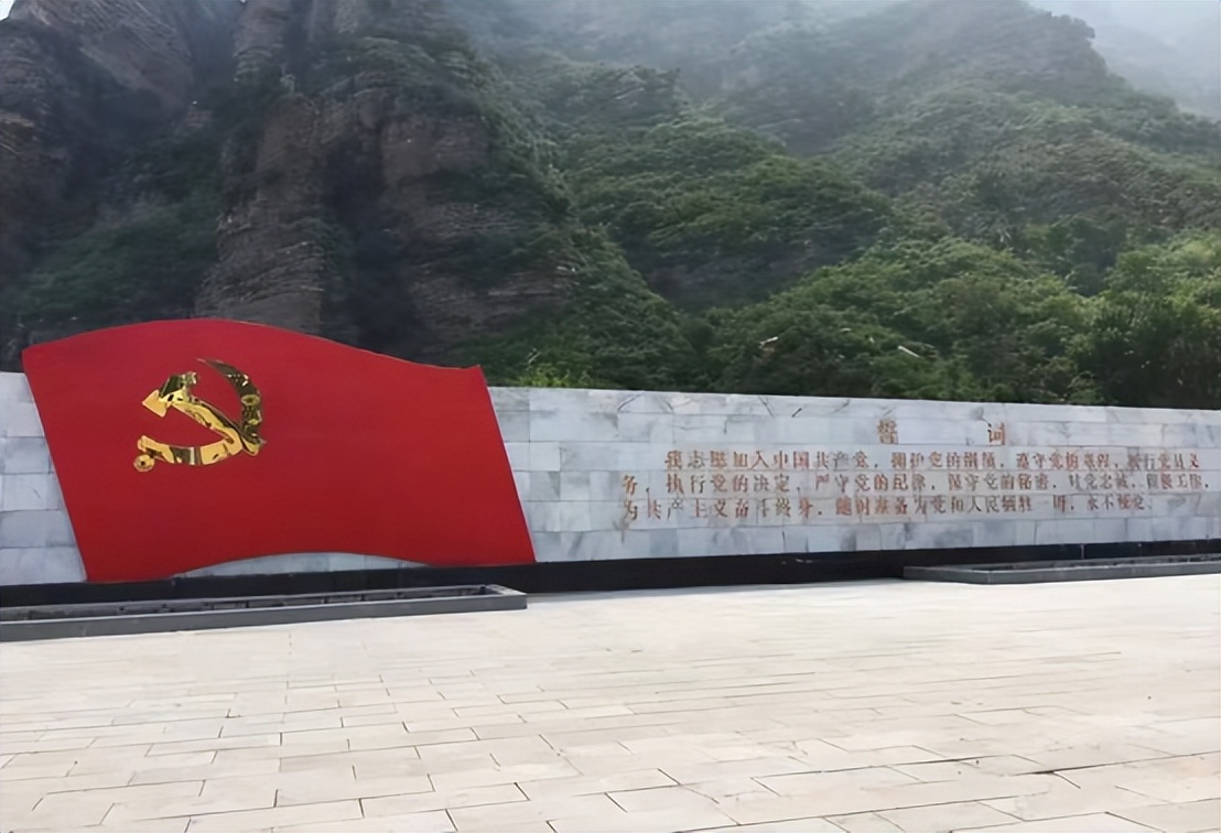 Deng Xiaoping's son, Deng Pufang, was paralyzed in his lower limbs when ...