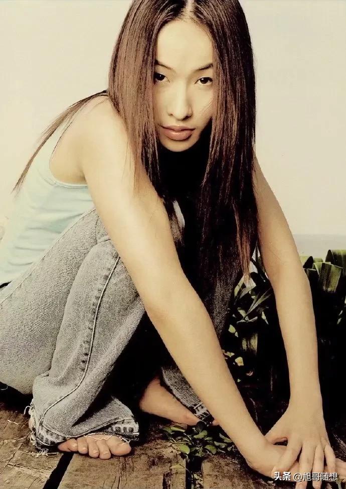 Elva Hsiao, famous pop singer - iNEWS