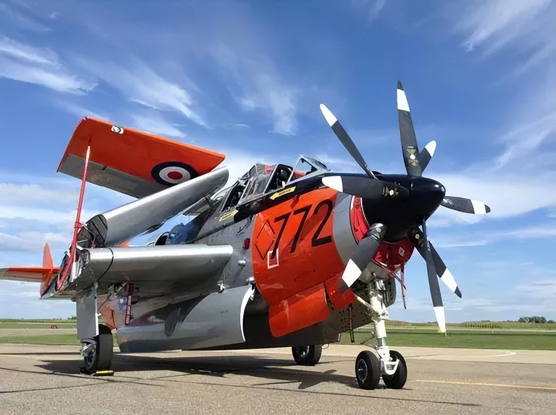 One is uglier than the other, the ten ugliest planes in the world, the ...