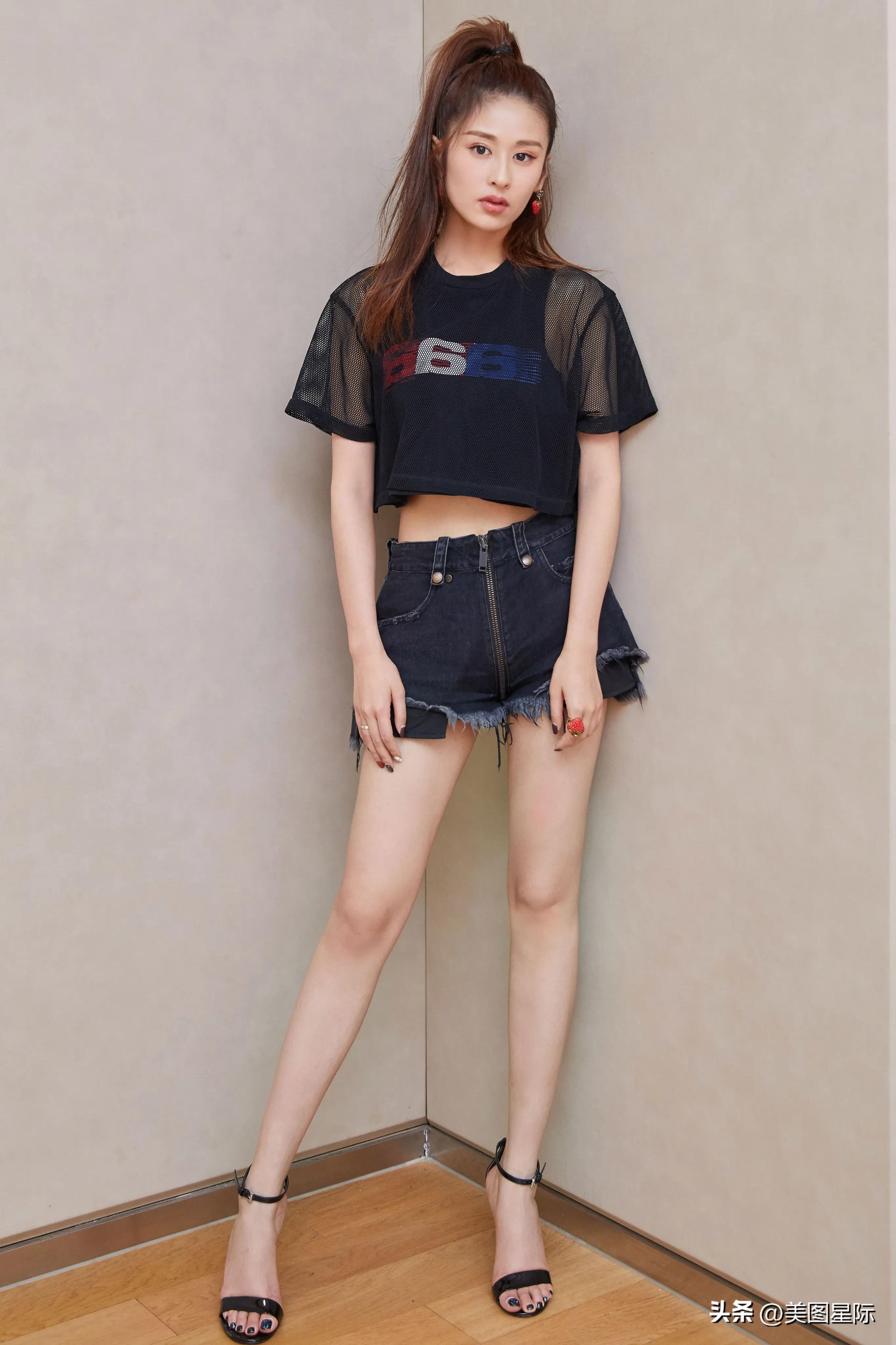 The protagonist of this issue—Yinger, the 86th issue of the star ...