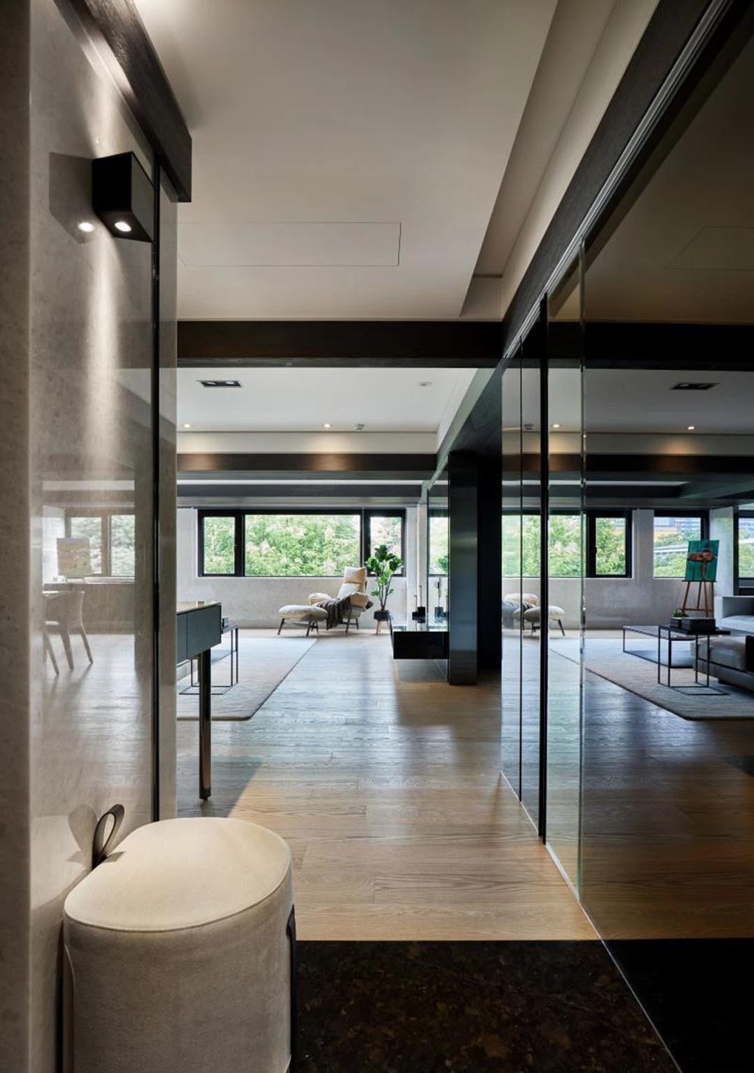 After 60s, the 168㎡ large flat floor was changed to a low-luxury and ...