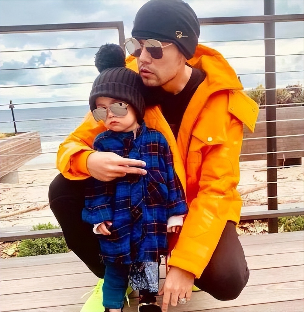 This time, Jay Chou was mistreated by his "iron buddy" Chen Jianzhou ...