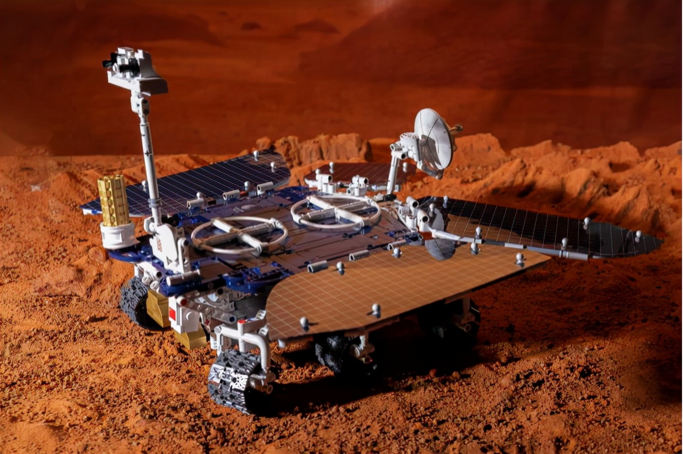 The earth reappears mysterious objects!The first batch of building ...