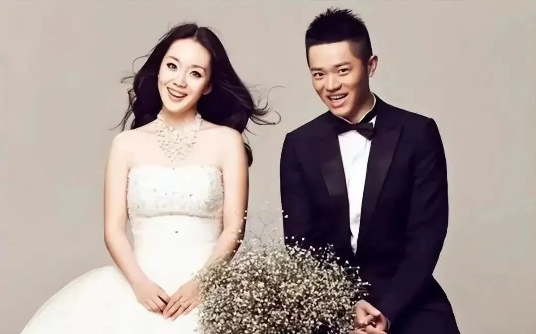 The reason why Legend of Phoenix is not husband and wife is exposed, Zeng Yi is 12 years younger ...