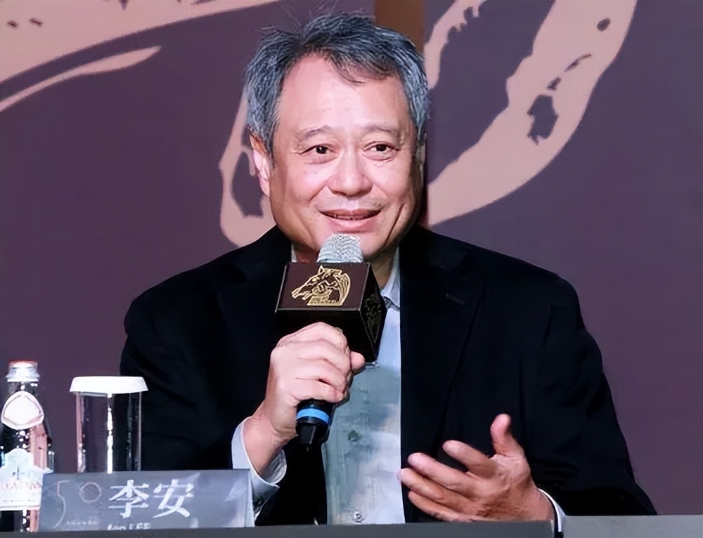 Li An's mother Li Yang Sizhuang passed away at the age of 97, Li An and ...