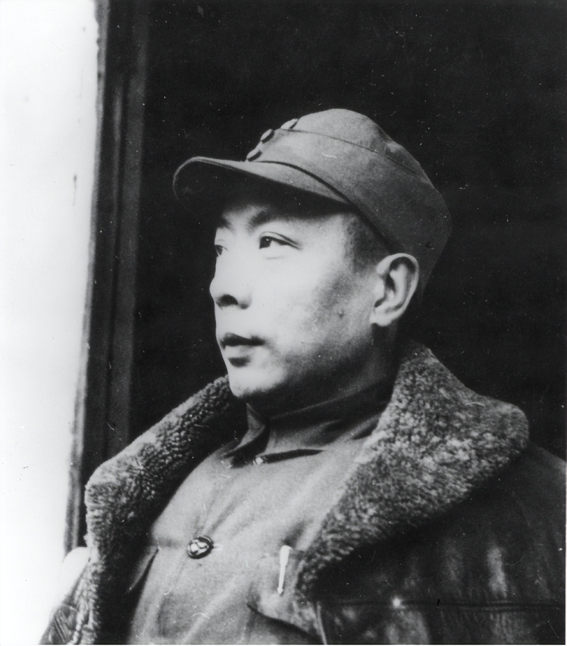 [Red Memories] I'm in a hurry. The red flag was put in Nanchang ...