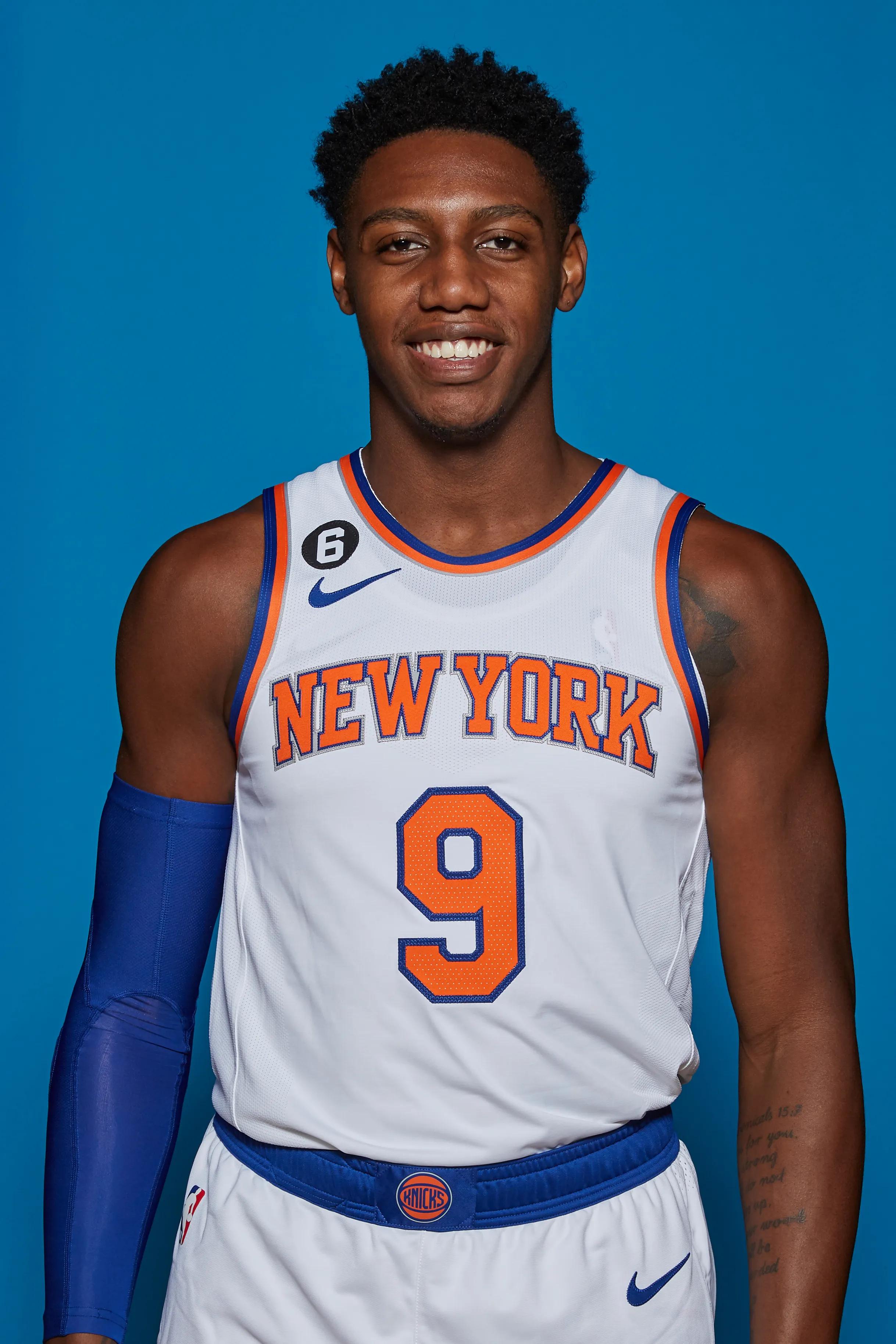Knicks 2022-23 season players fixed makeup photos to share - iNEWS