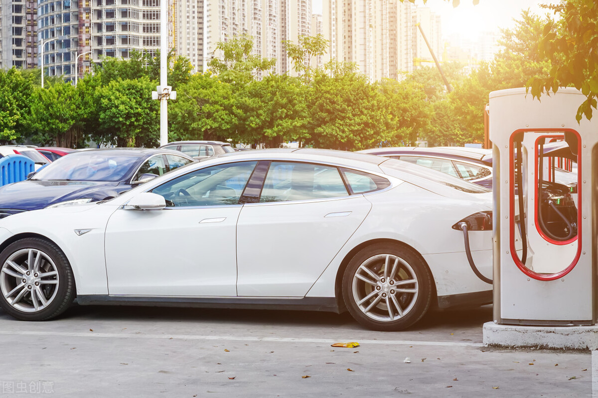 Treat the "spontaneous combustion" of electric vehicles rationally and ...