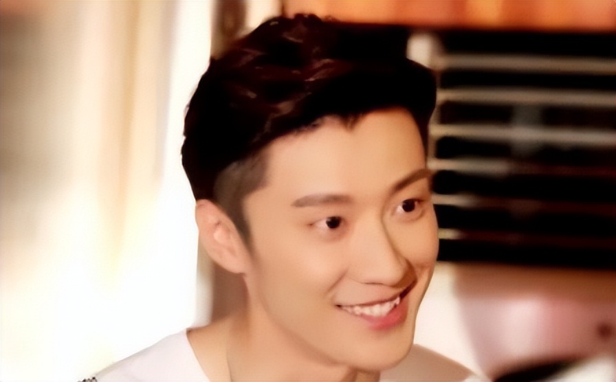 In 2016, Qiao Renliang died tragically at home with a plastic bag on ...