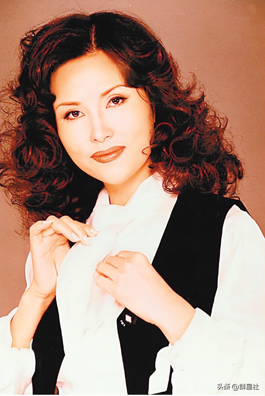 Singer Lu Xiumei: Her husband Zhao An struggled to make money when he ...
