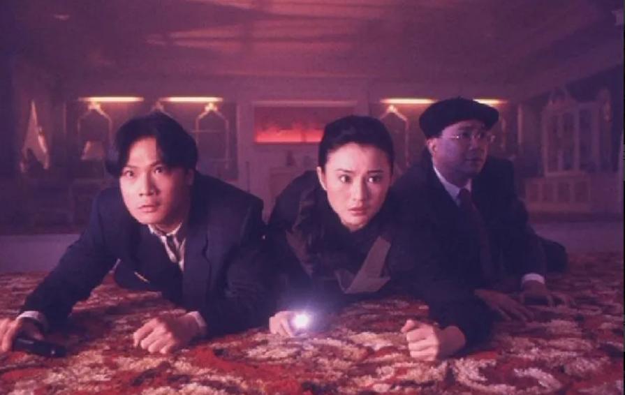 How does Qian Jiale try to find girls? - iNEWS