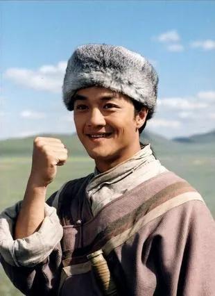 Xiao Zhan starred in the movie version of "Shooting the Condor", a classic ip + traffic star ...
