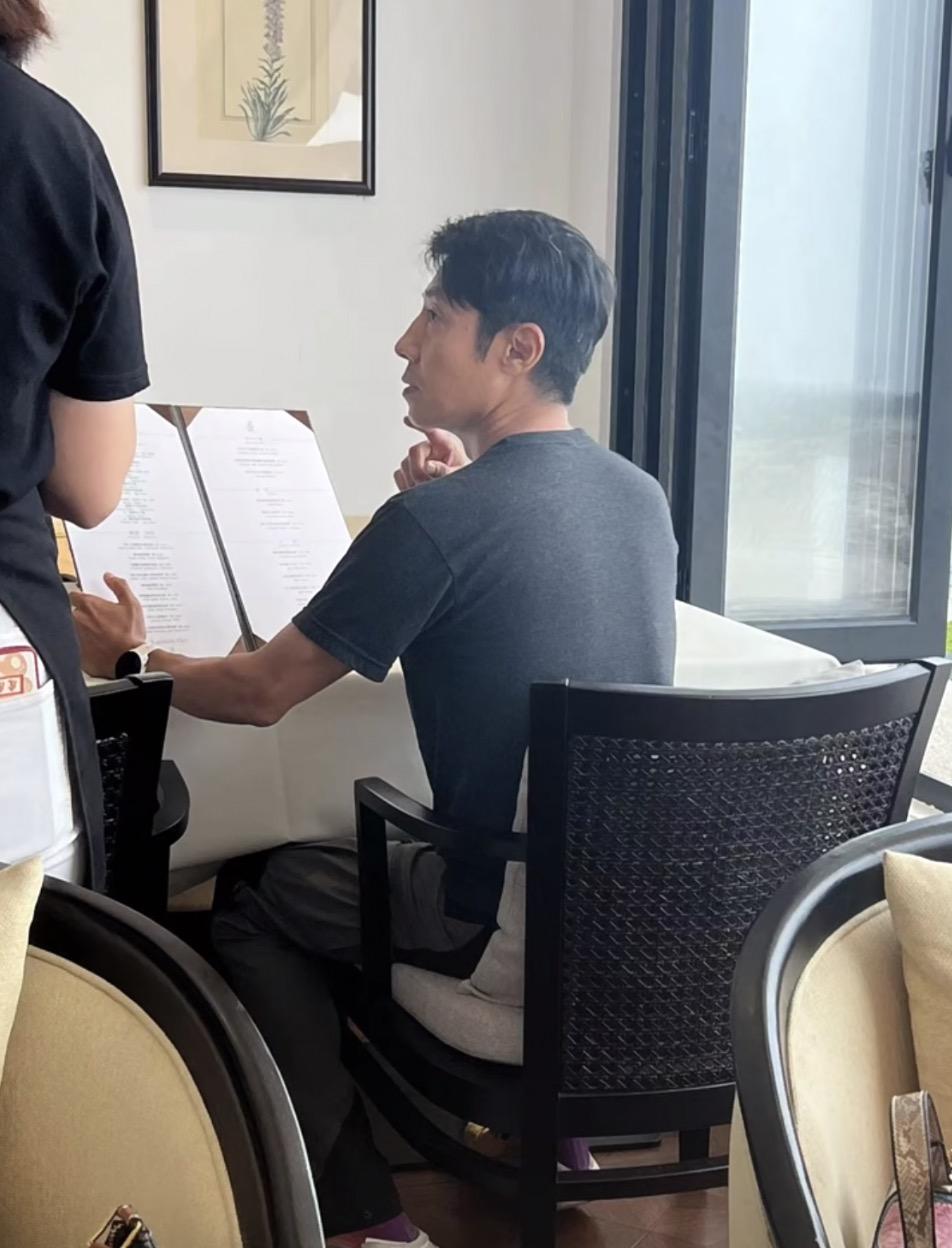 The Sa Beining family was met by chance, and the mixed-race daughter's ...