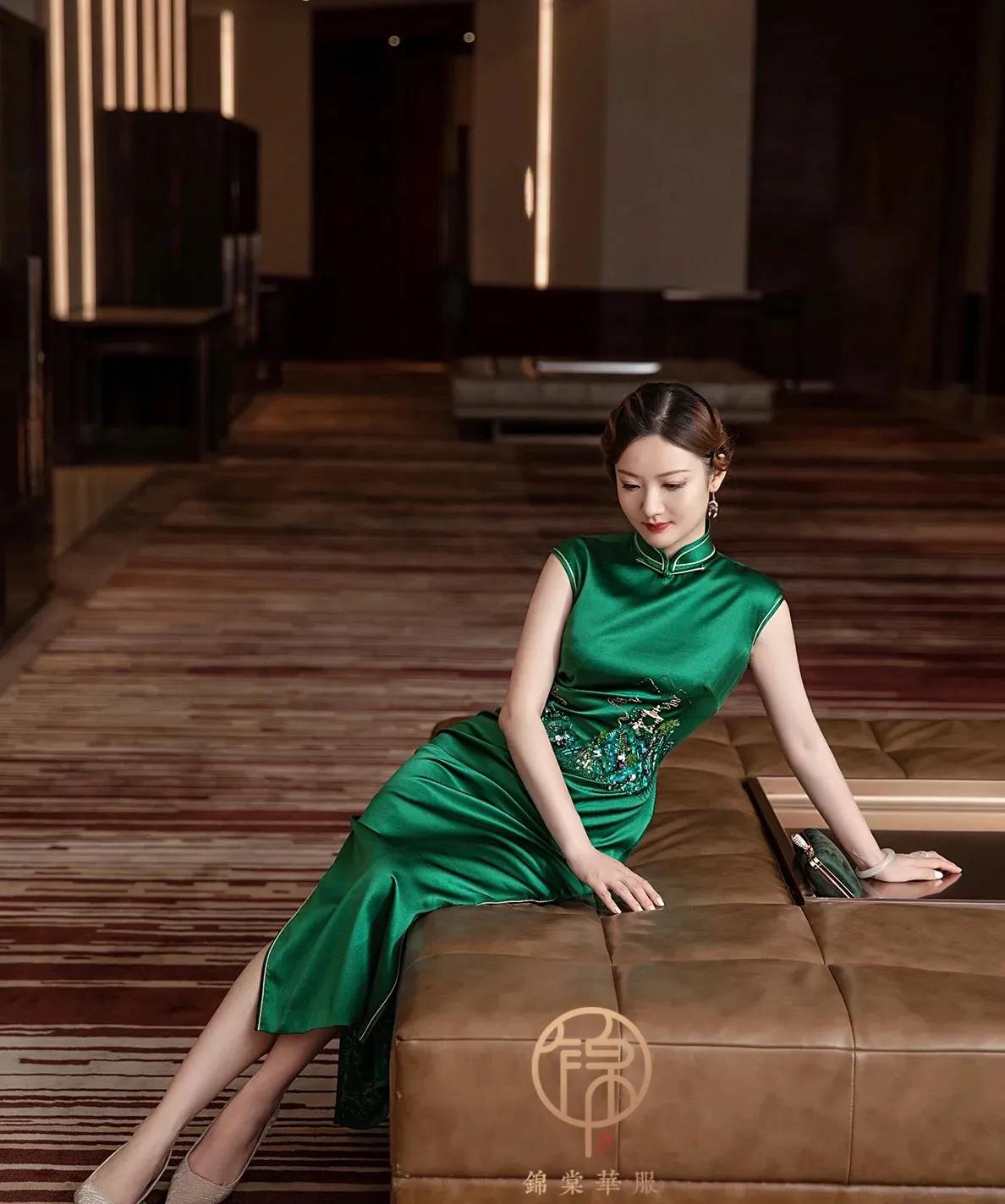 Want to know what is special about wearing cheongsam? - iNEWS