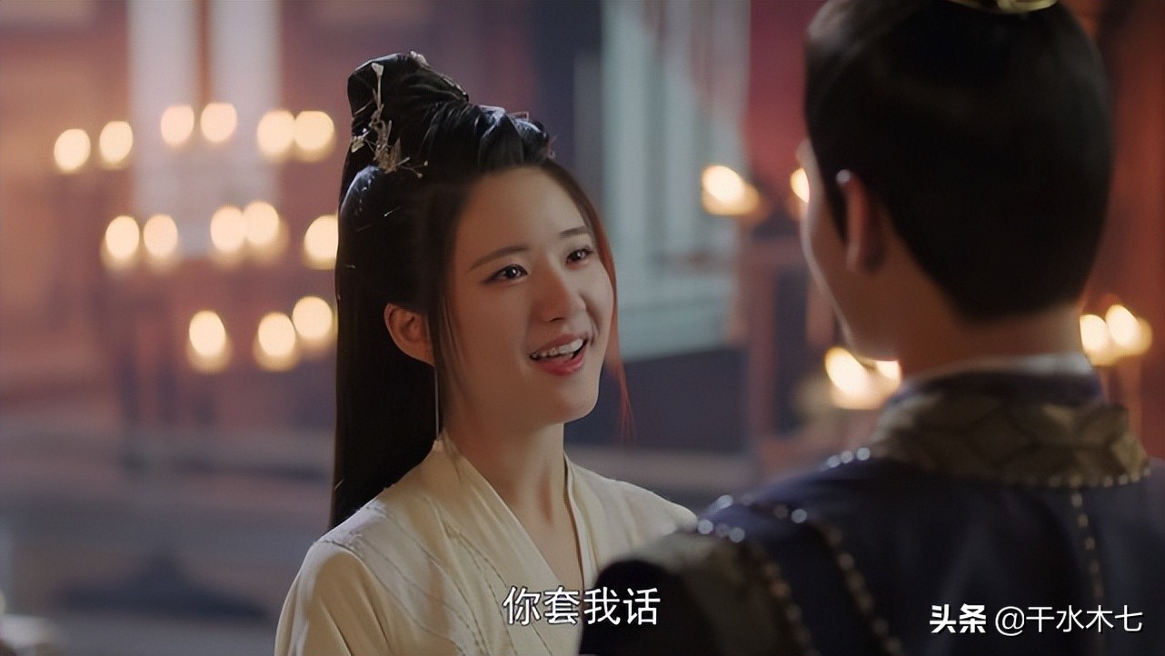 Feng Xiyun's wedding looks so beautiful, but an inadvertent detail reveals Feng Lanxi's post ...